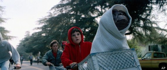 E.T. Gives You the Magic Finger | Stand By For Mind Control